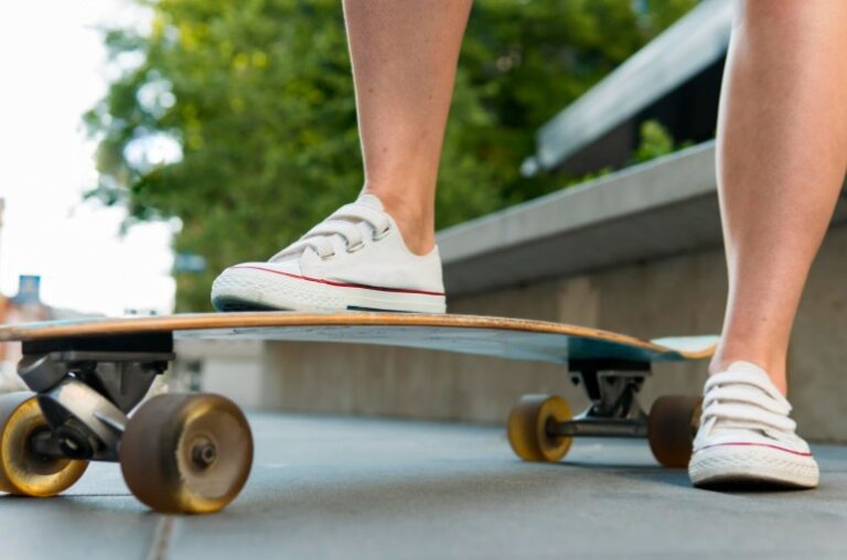 Vans Size Chart: Men's, Women's & Kids' Shoe Sizing Guide